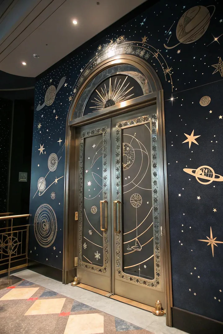 19+ Door Decorating Contest Ideas to Inspire Creative Competition